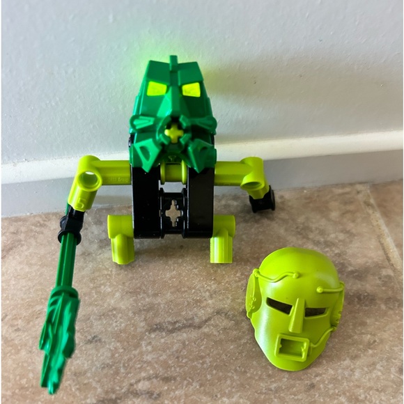 Lego | Toys | Lego Bionicle Green Turaga Matau 854 Incomplete 201 ...